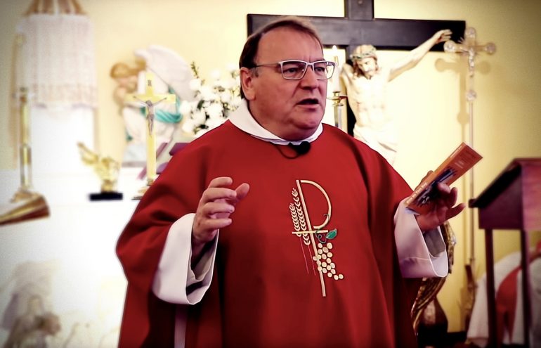 El P. Michel Rodrigue rompe su silencio y responde a los obispos y a ...