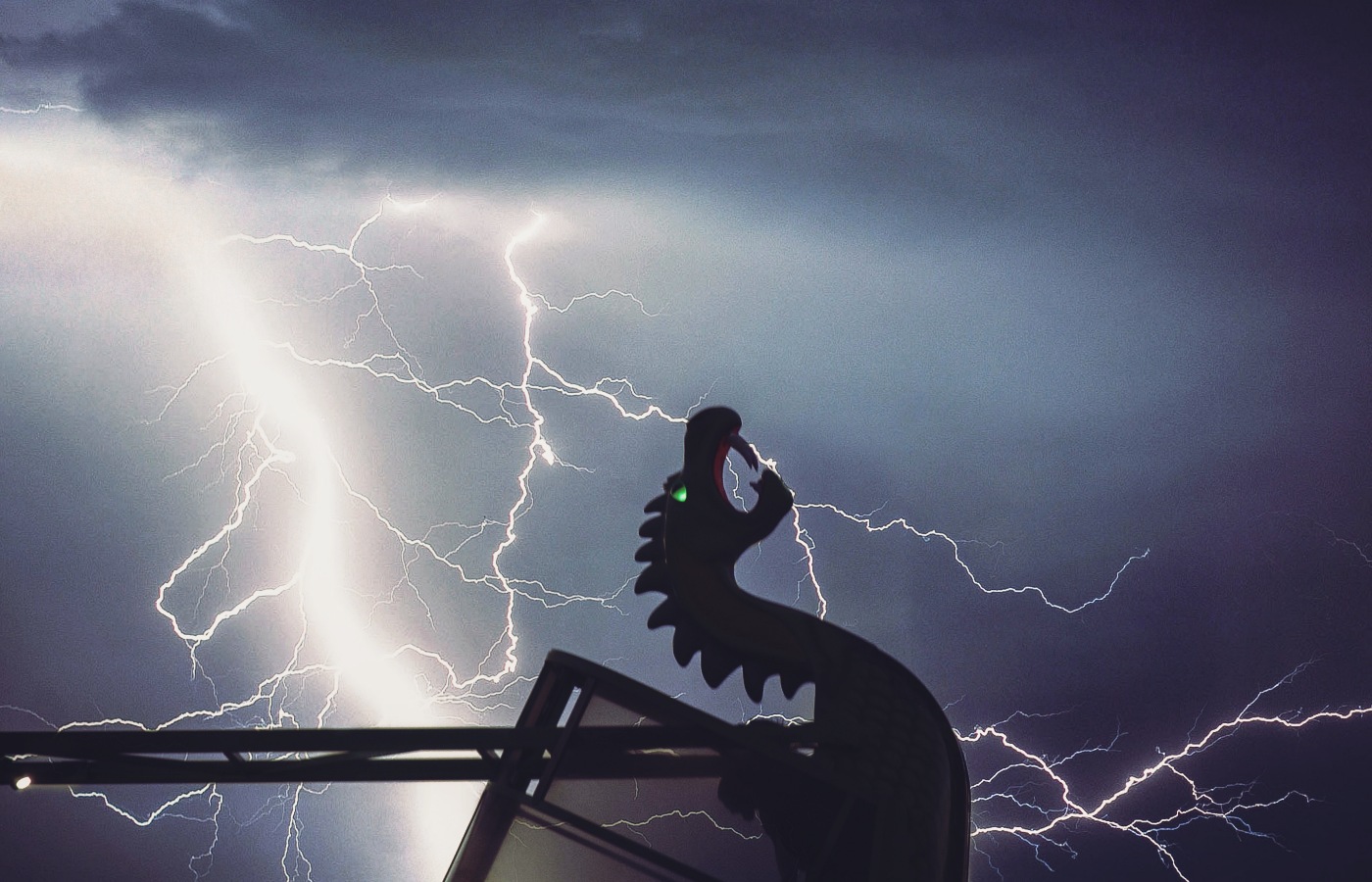 Edson - My Heart, the Lightning Rod – Countdown to the Kingdom